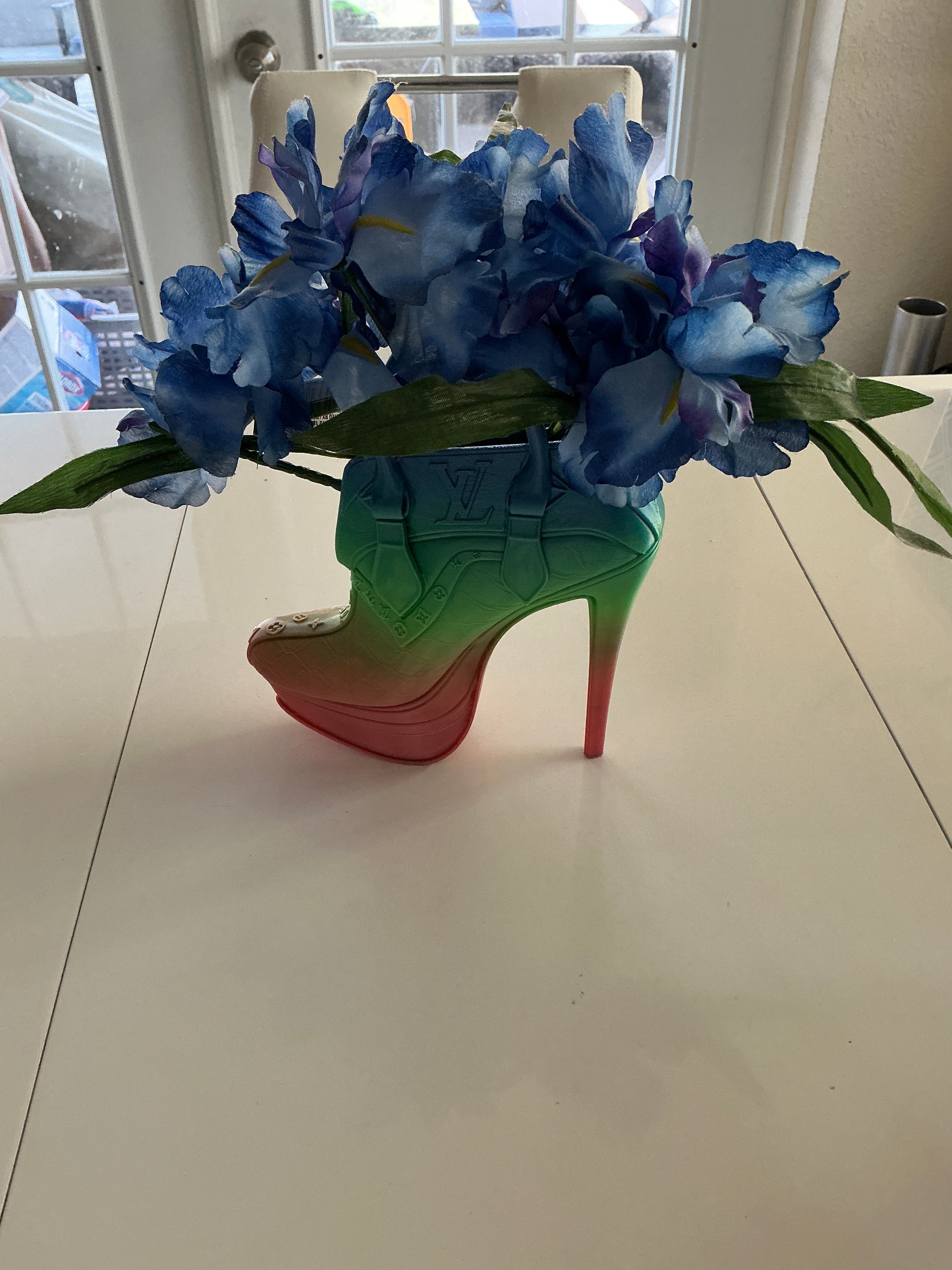 Stiletto Shoe Vase – Kellys Custom Kreations
