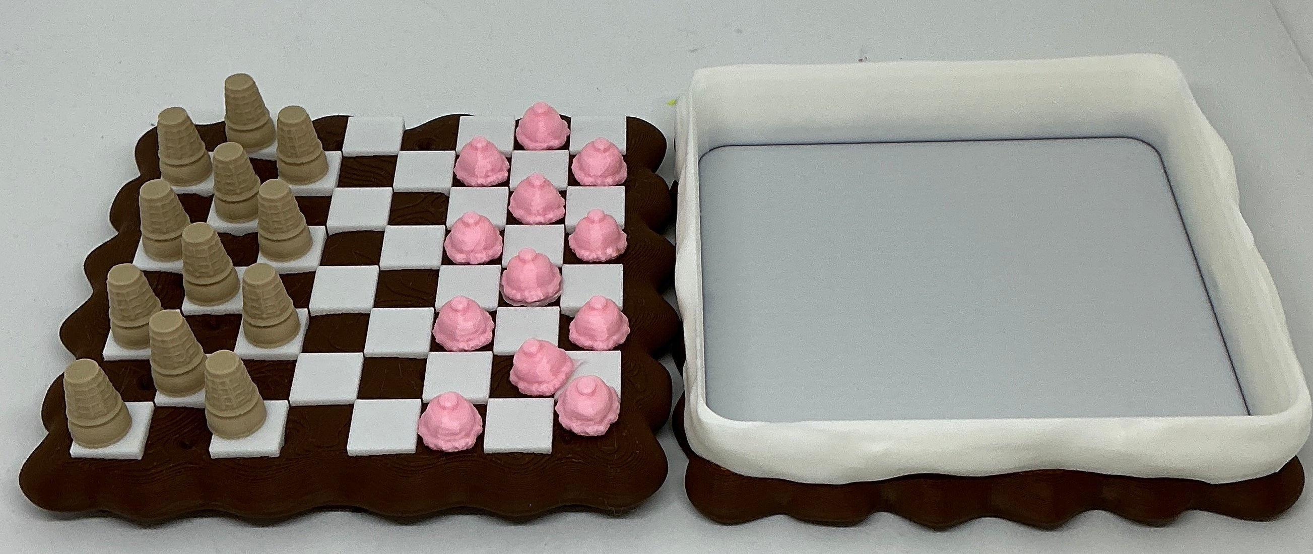 Ice Cream Checkers with Case – Kellys Custom Kreations